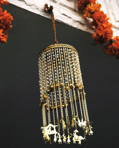 Unconventional golden kaleere by Abhika Creations | The Secret Label