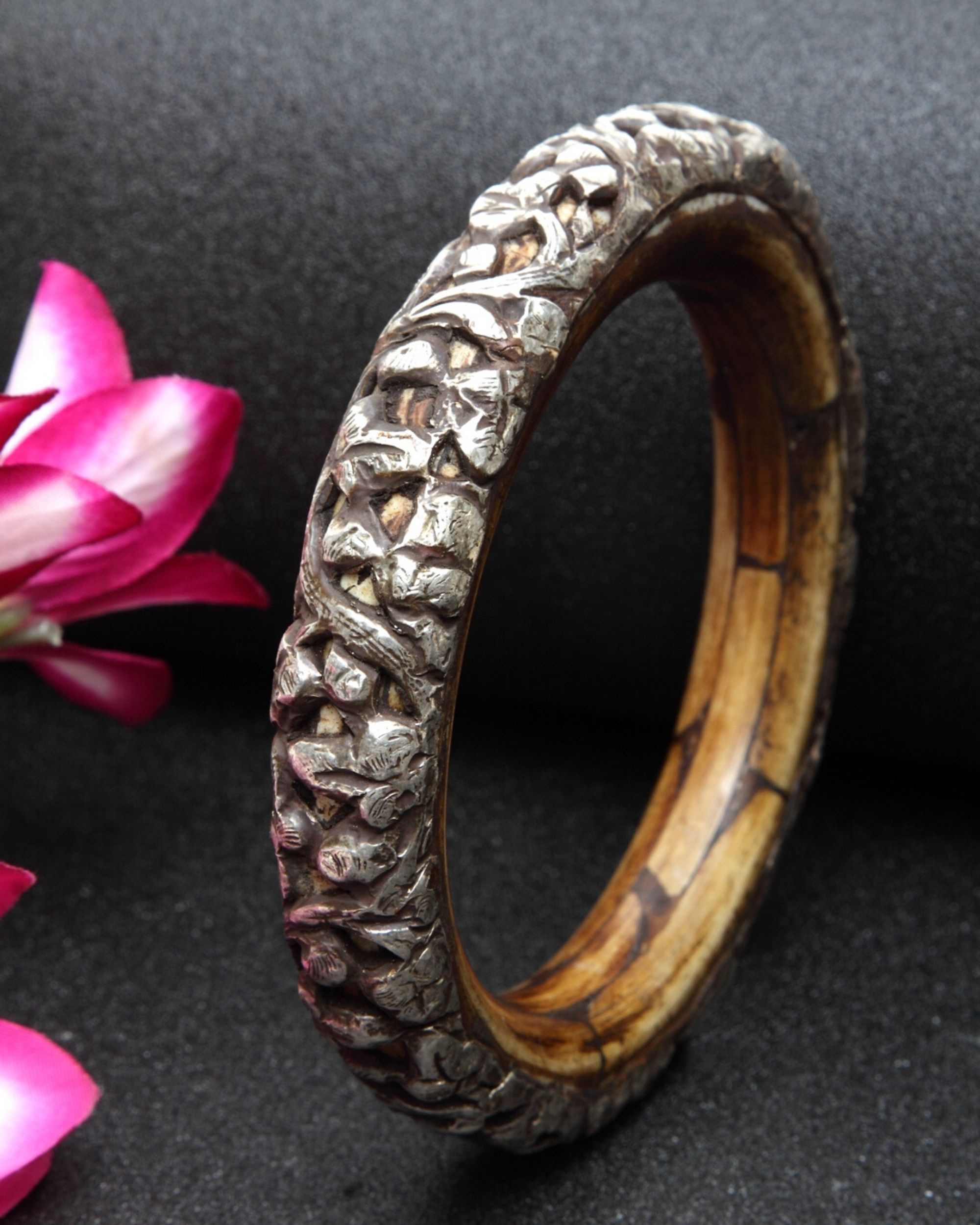 Leaf work round bangle by Dugri Style | The Secret Label