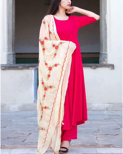 Pink suit set with dupatta by Thread and Button | The Secret Label