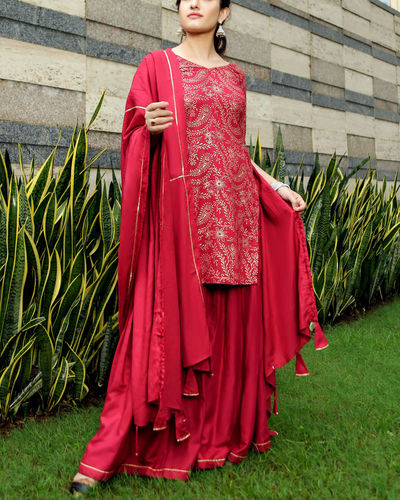 Maroon sharara suit set by Floral Tales | The Secret Label