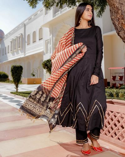 Black Zig Zag Suit Set Set Of Three By Ambraee The Secret Label