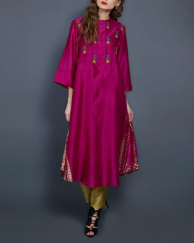 Pink tunic with embroidered front and back by Ritu Jain Singh | The ...