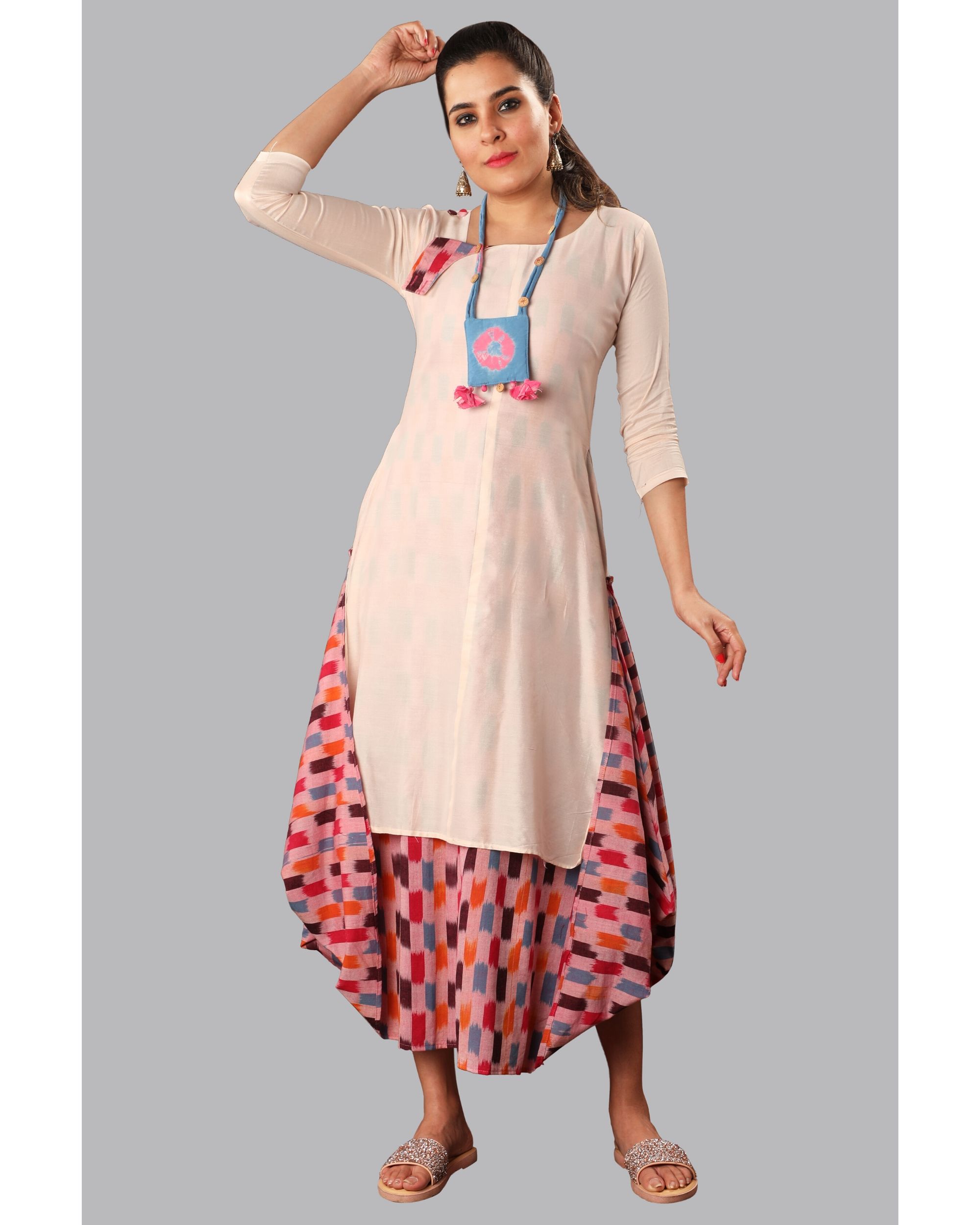 Multicolour layered maxi dress with neckpiece- Set Of Two by Miar | The ...