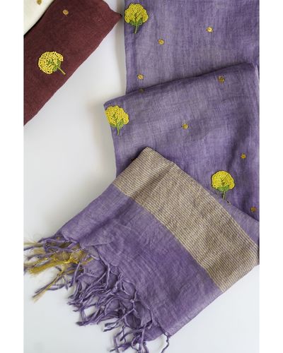 Violet floral bead embroidered linen dupatta by Khes | The Secret Label