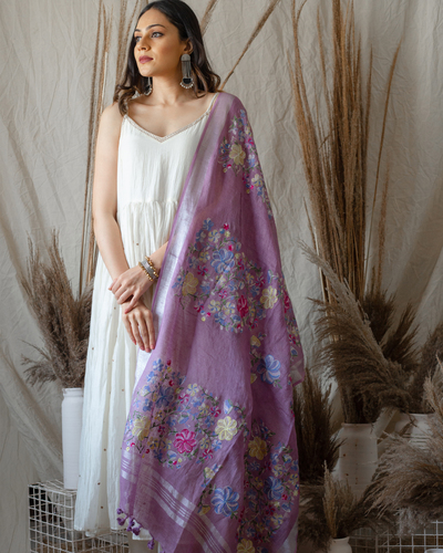 Violet linen embroidered dupatta by Khes | The Secret Label
