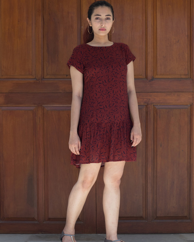 Cherry red dress by Label Y | The Secret Label