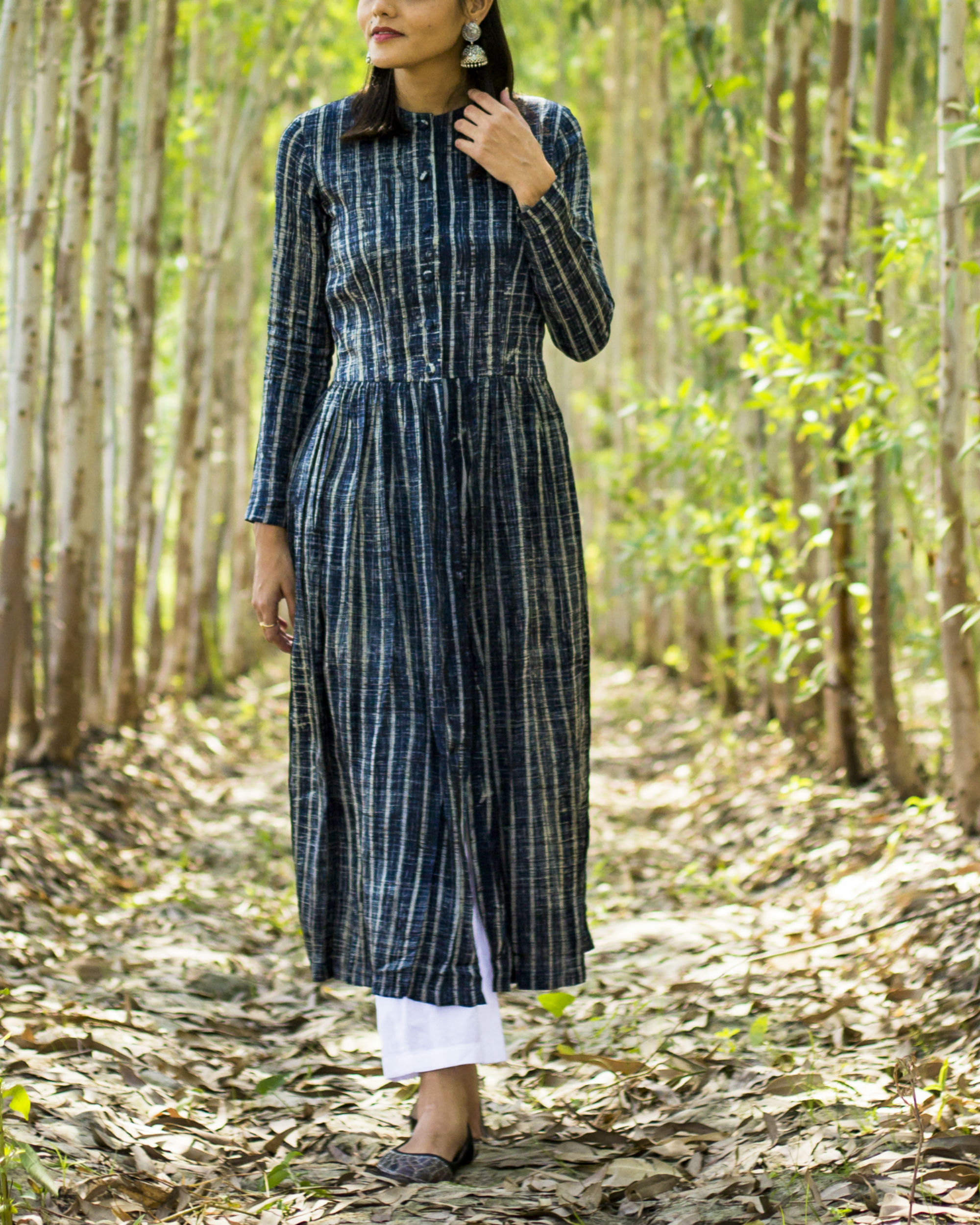 Blue front slit kurta by Alterego | The Secret Label