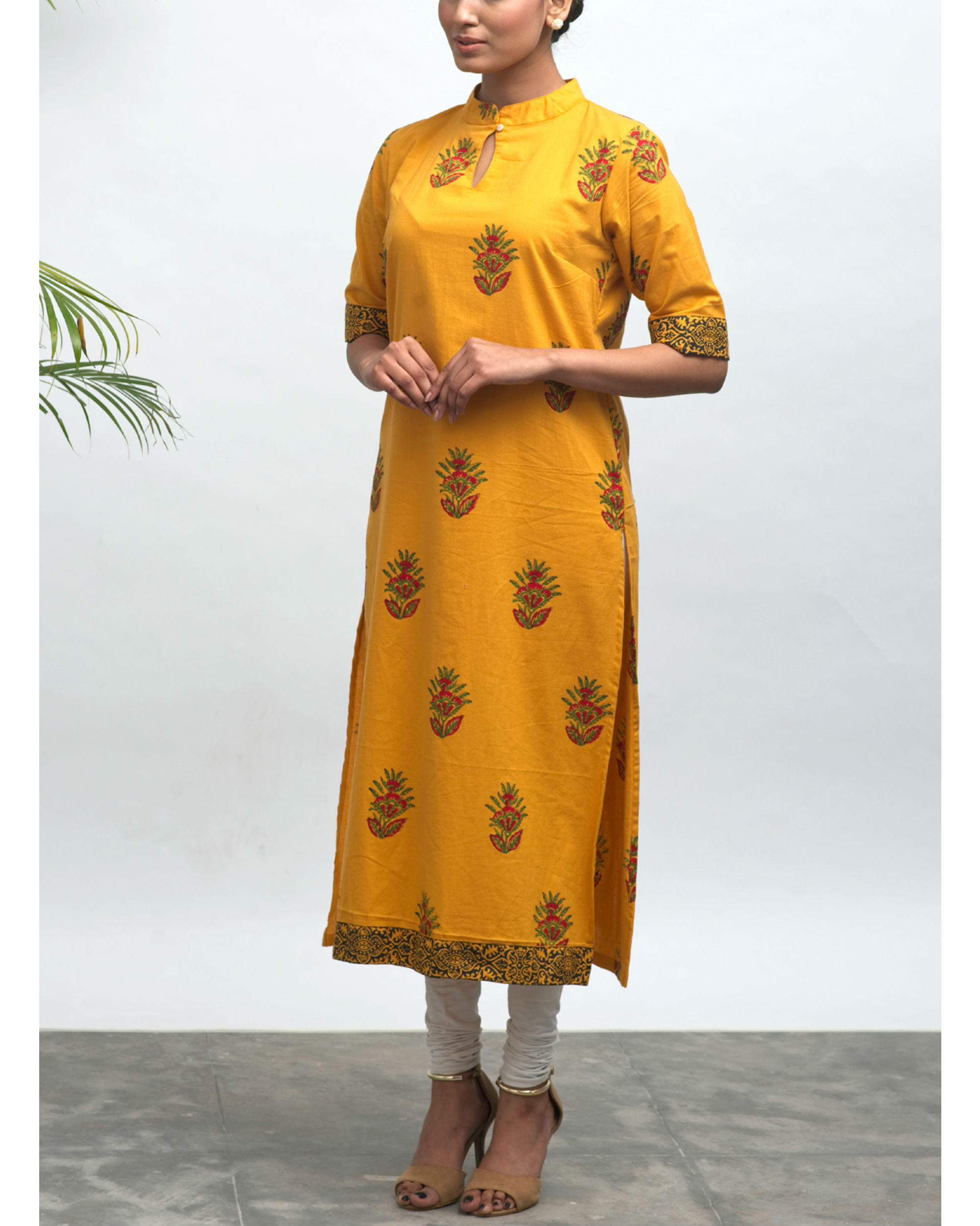 Kriya hand block printed kurta by Free Living | The Secret Label