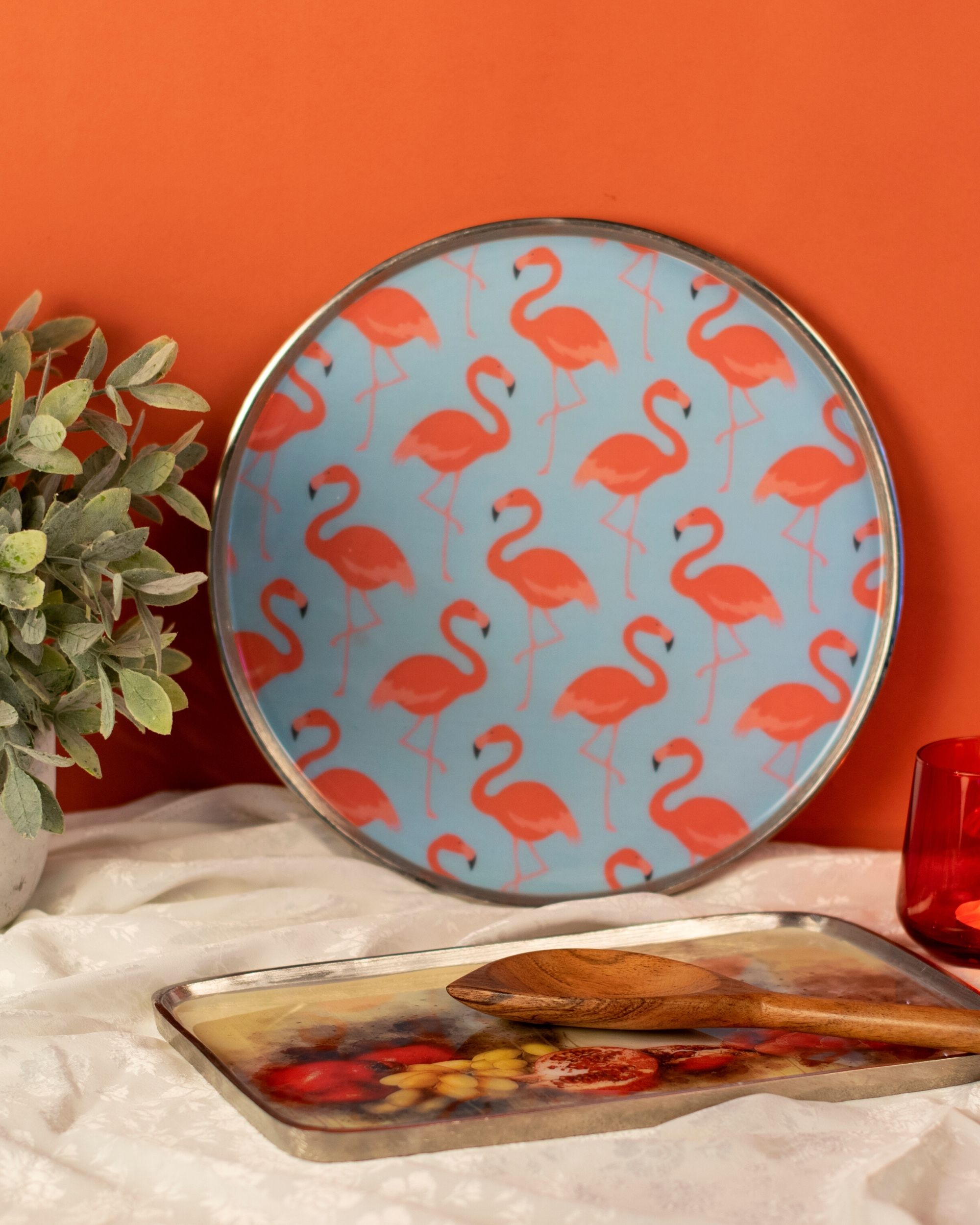 Seamless flamingo round table tray by The Talking Table | The Secret Label