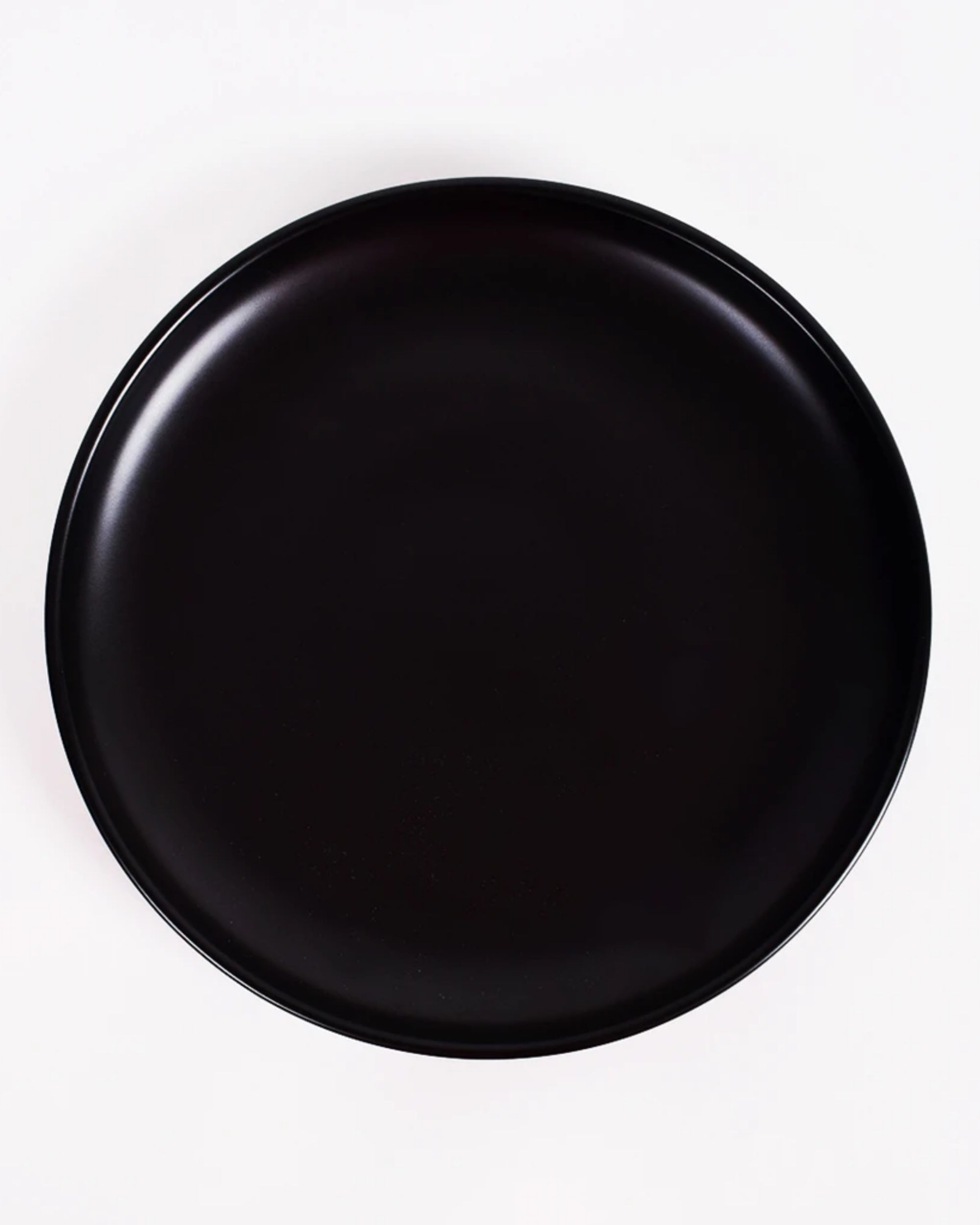 Black minimalist plate- Small by The Artment | The Secret Label