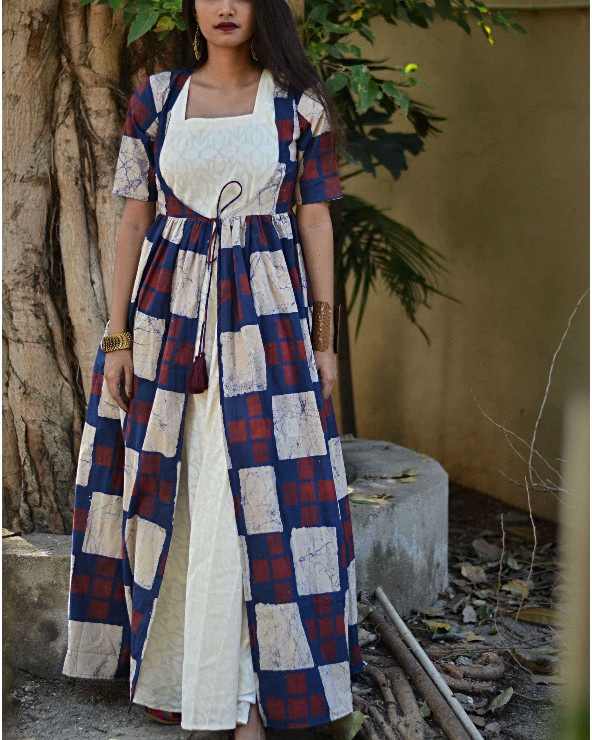 Blue square print set by Tie & Dye Tale | The Secret Label