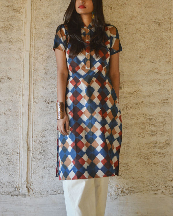Multicolor square print kurta by Tie & Dye Tale | The Secret Label