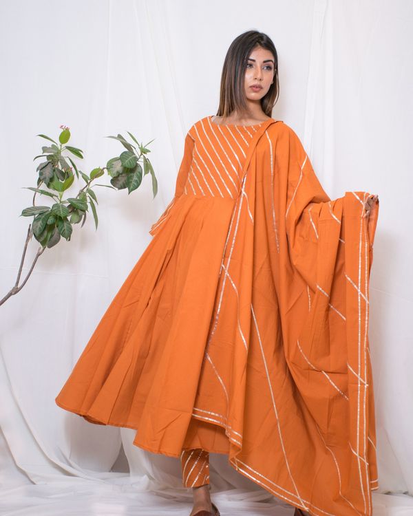 Rust colored suit- set of three by Chokhi Bandhani | The Secret Label