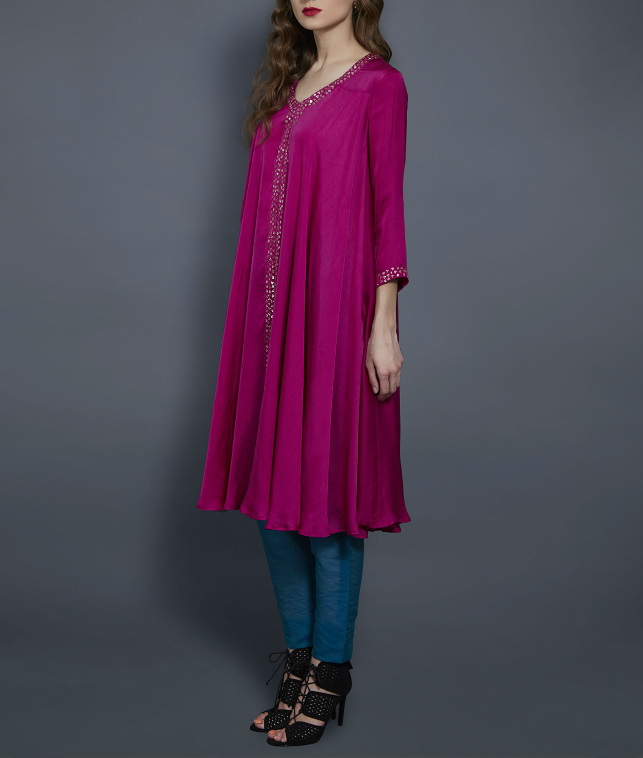 Pink embroidered tunic by Ritu Jain Singh | The Secret Label