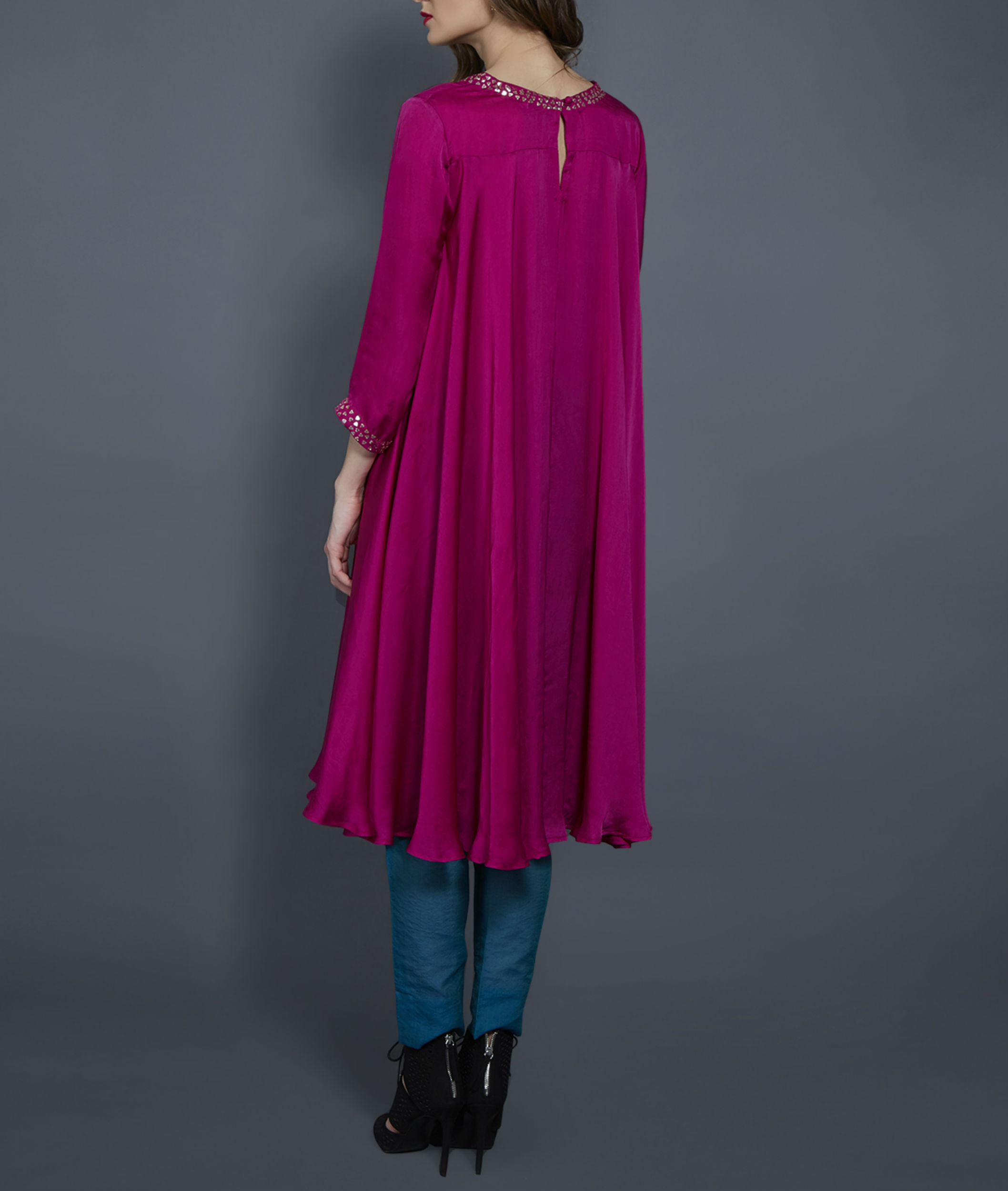 Pink embroidered tunic by Ritu Jain Singh | The Secret Label