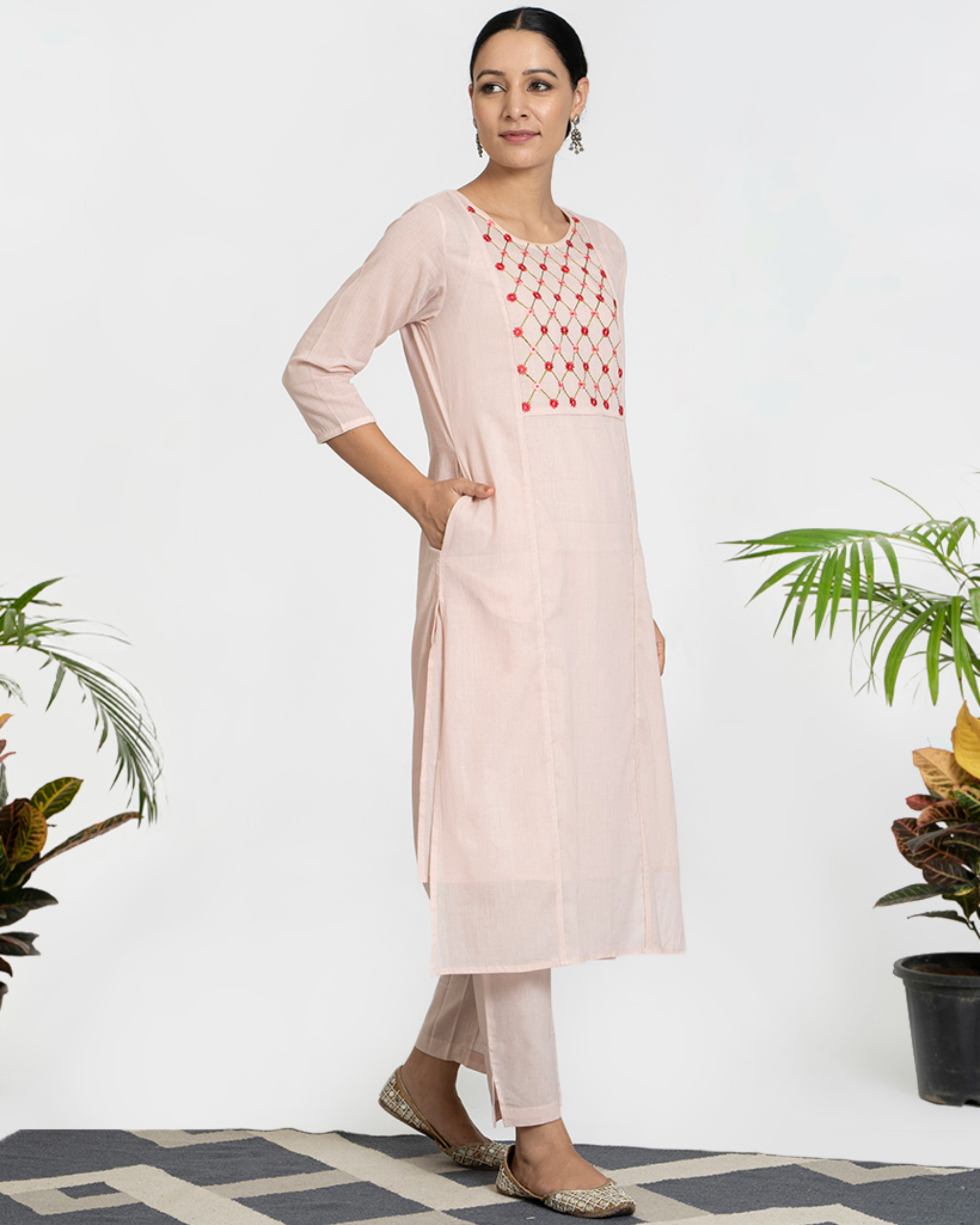 Pink on pastel pink kurta set with dupatta - set of four by Akiso | The ...