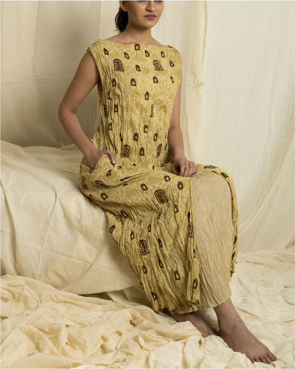 Sandy snug dress by Jayati Goenka | The Secret Label
