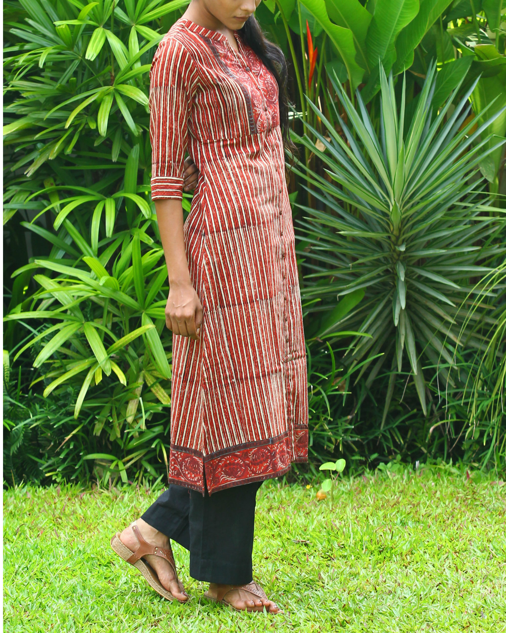 Turkey red striped kurta by Mantra | The Secret Label