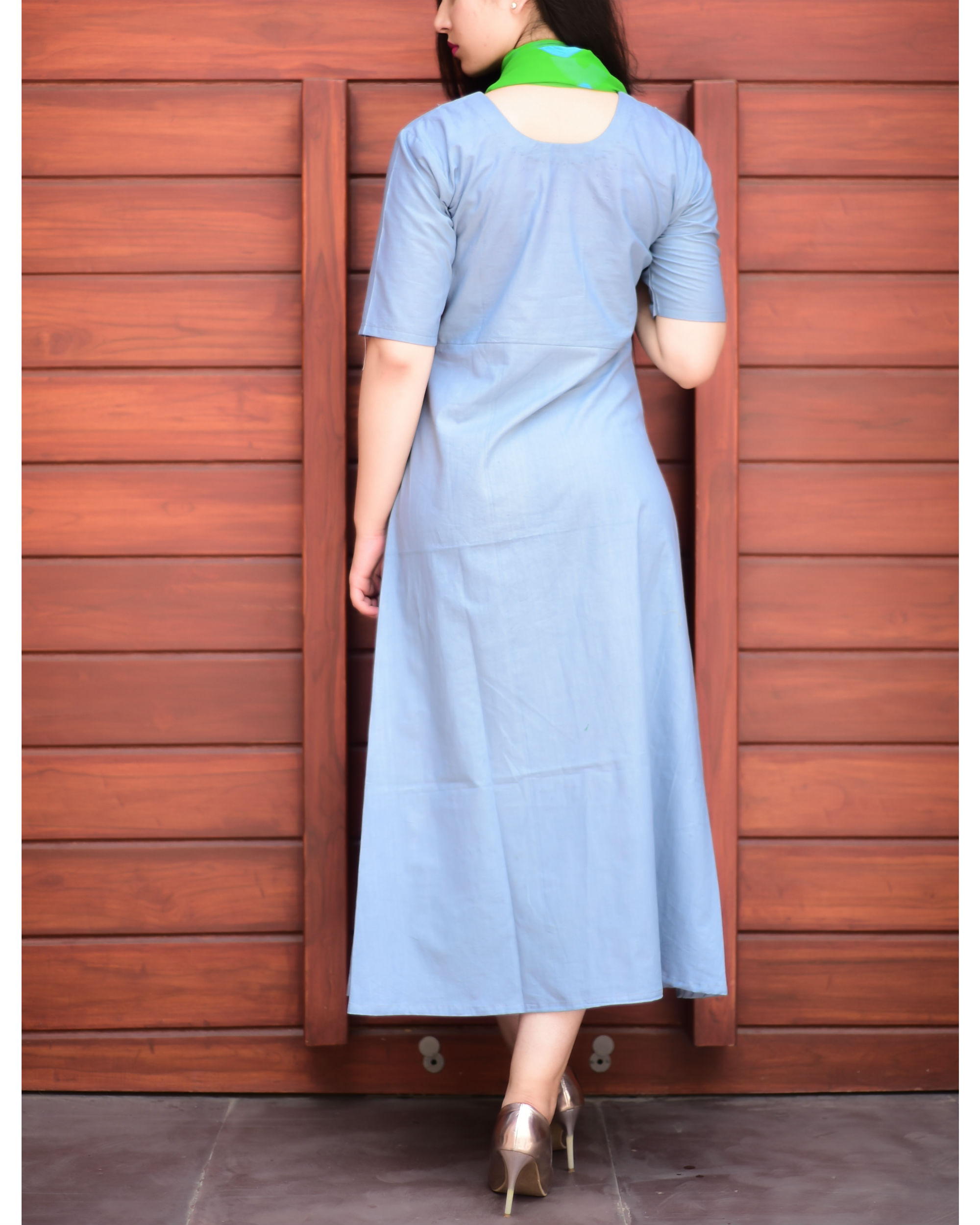 Ash tunic with stole by Crimson | The Secret Label