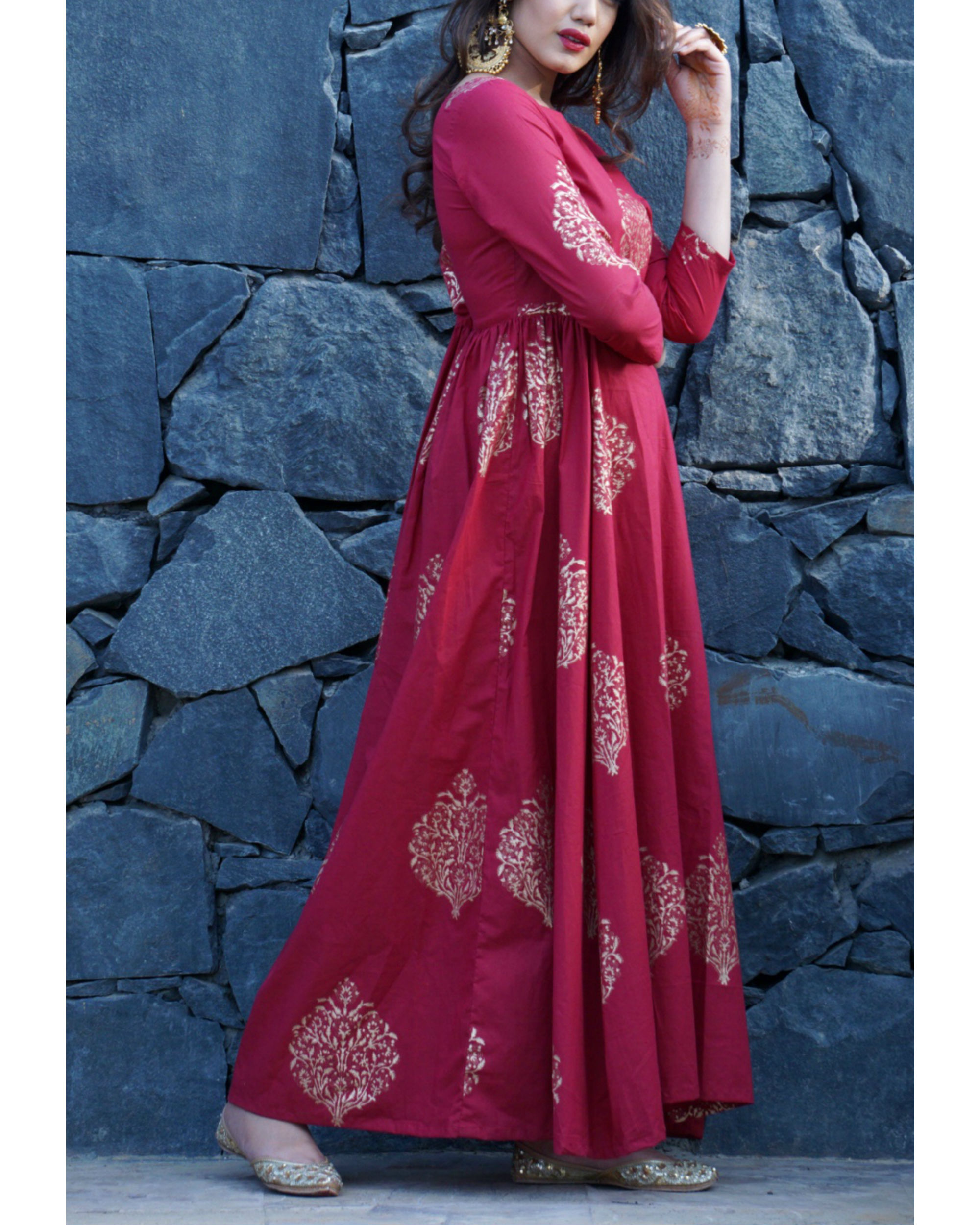 Maroon gold print side pleated maxi by Rivaaj | The Secret Label