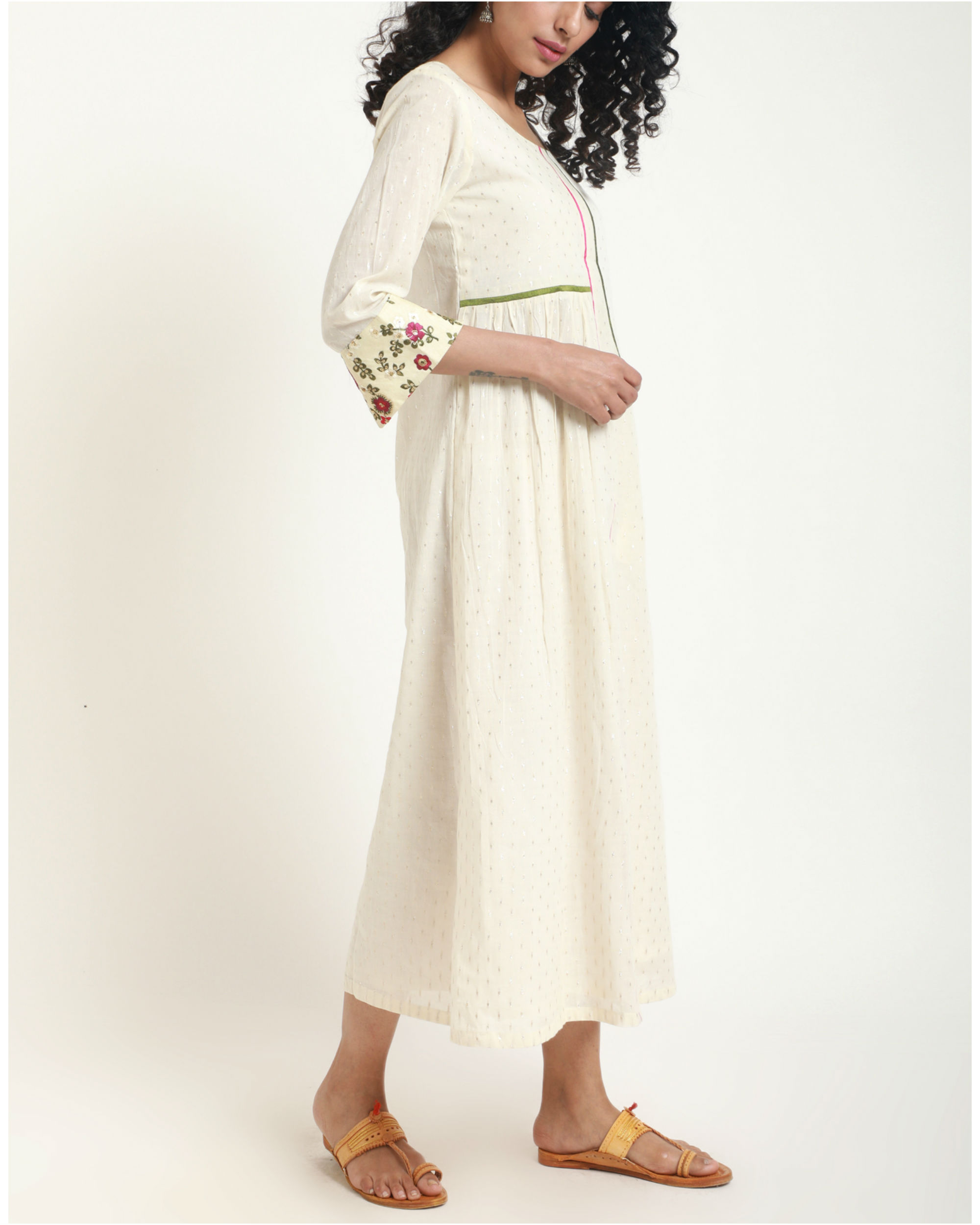 Floral cuff ivory tunic by trueBrowns | The Secret Label